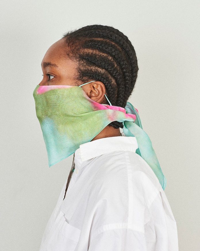 සෞඛ්‍යාරක්ෂිතව ඇඳුමටත් ගැලපෙන්න fashionable මාස්ක් එකක් පළඳිමුද ...